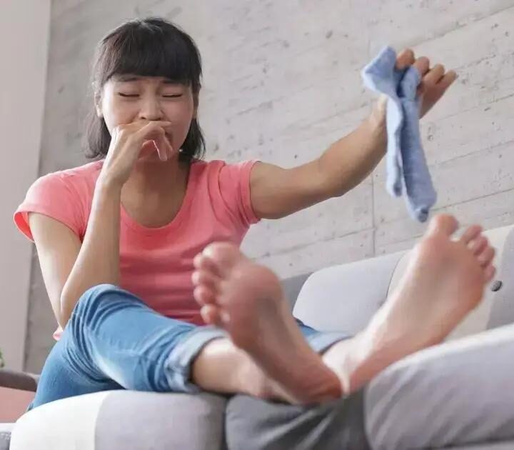 Chega de Chulé! Guia Completo para Eliminar o Mau Cheiro dos Pés