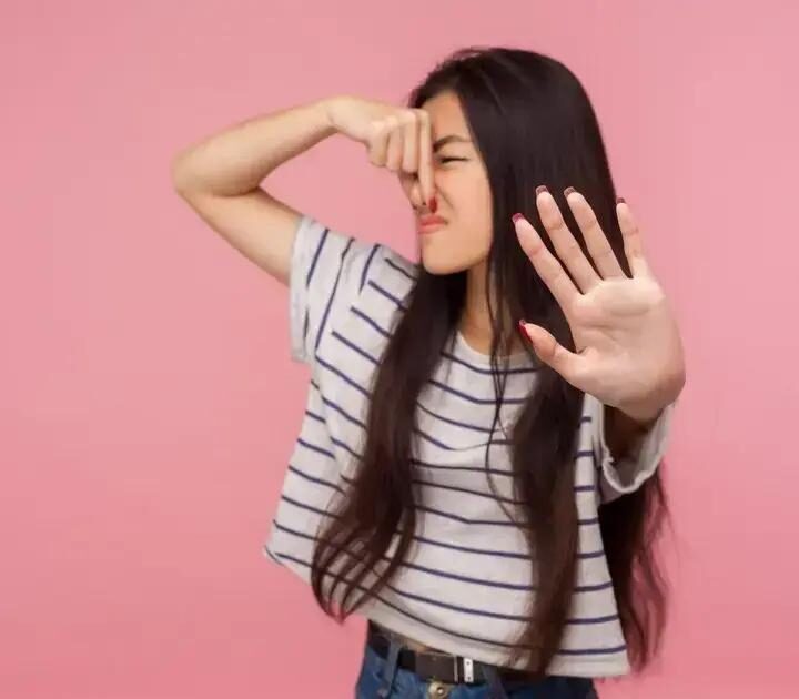 Como tirar chulé do tênis a seco: Guia definitivo para pés cheirosos