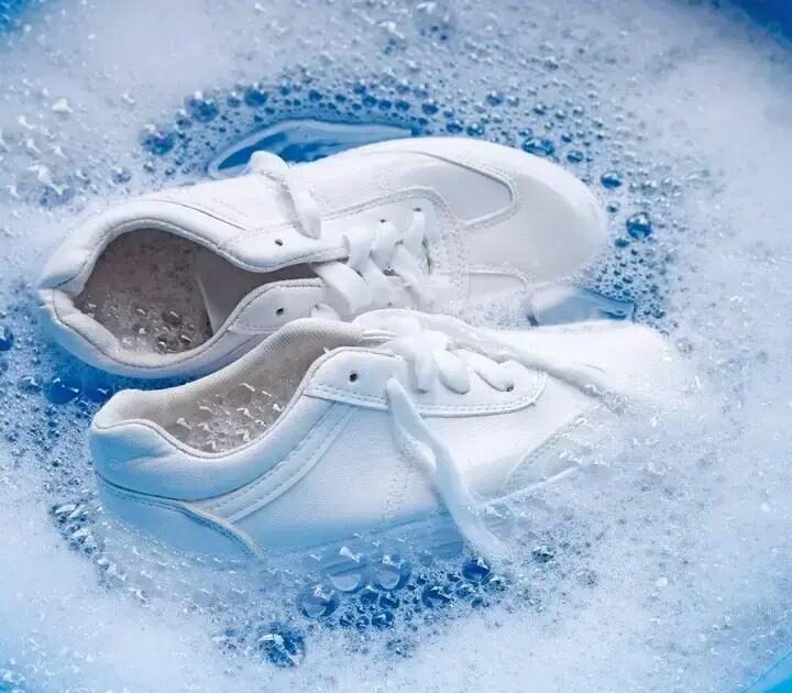 O que é chulé? Descubra as causas e como eliminar o mau cheiro