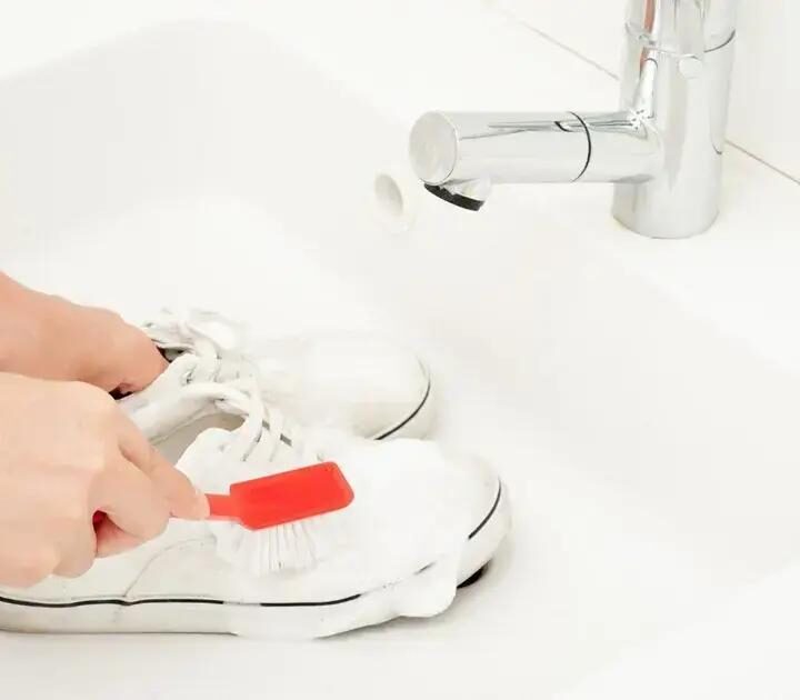 Como Evitar Chulé no Tênis: Guia Definitivo para Pés Sem Odor